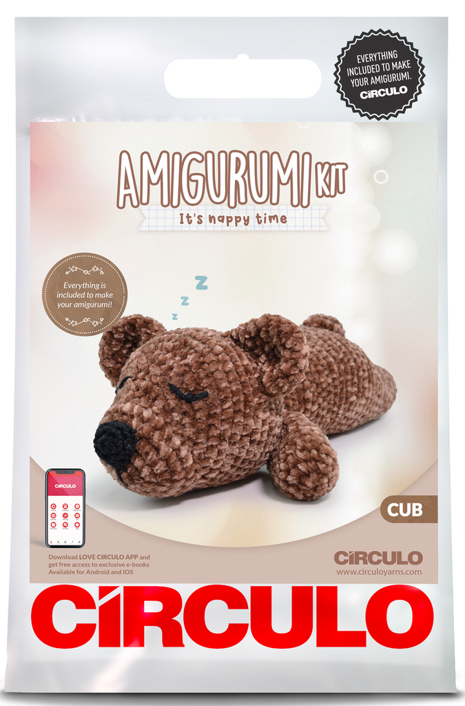 Circulo Amigurumi Kit It's Nappy Time Cub | Knitcraft Inc.